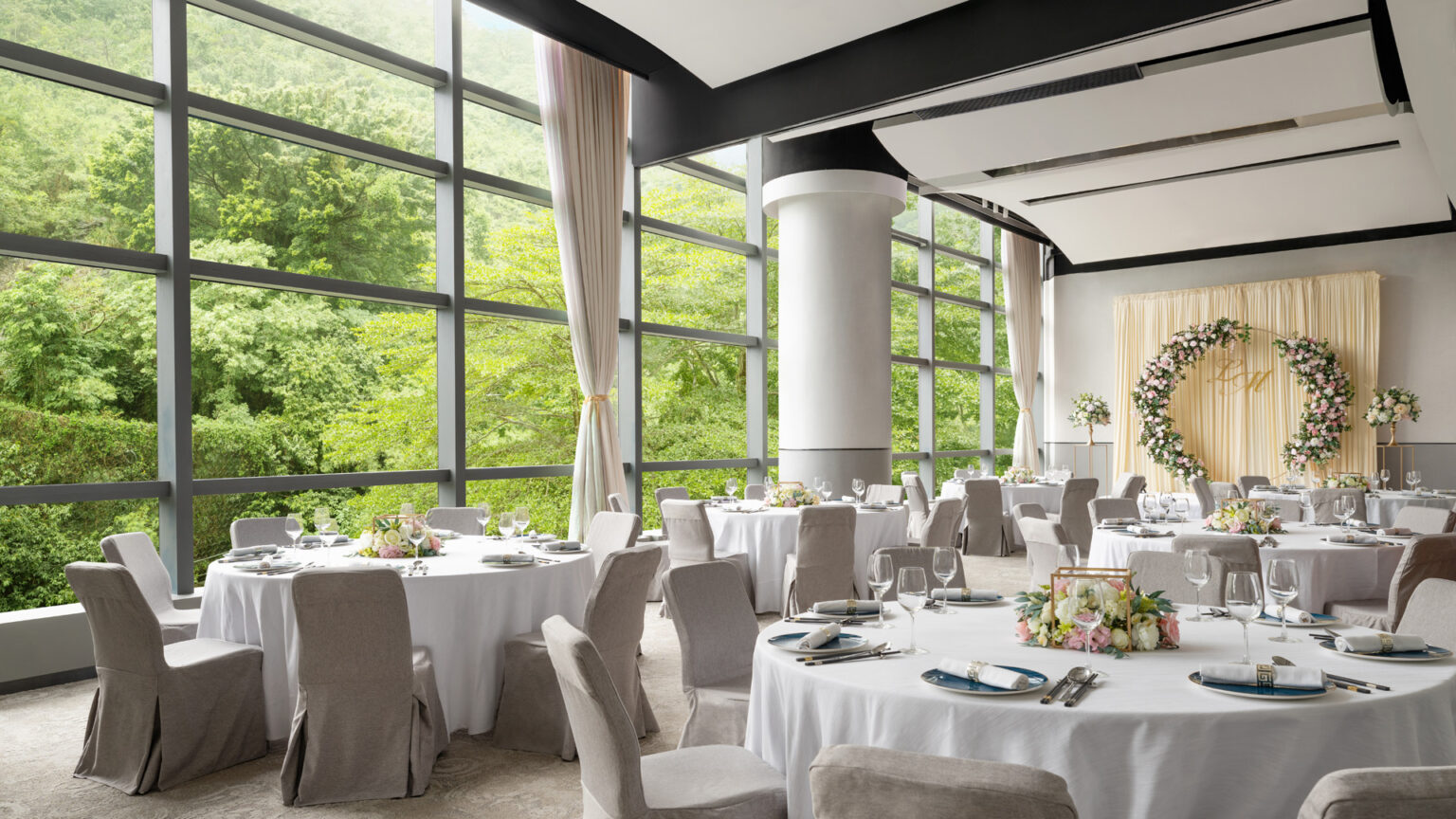Le Meridien Hong Kong, Cyberport - Hong Kong Cyberport Management ...